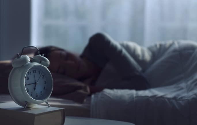 Je dors beaucoup : quelles peuvent en être les causes ? | Info ...